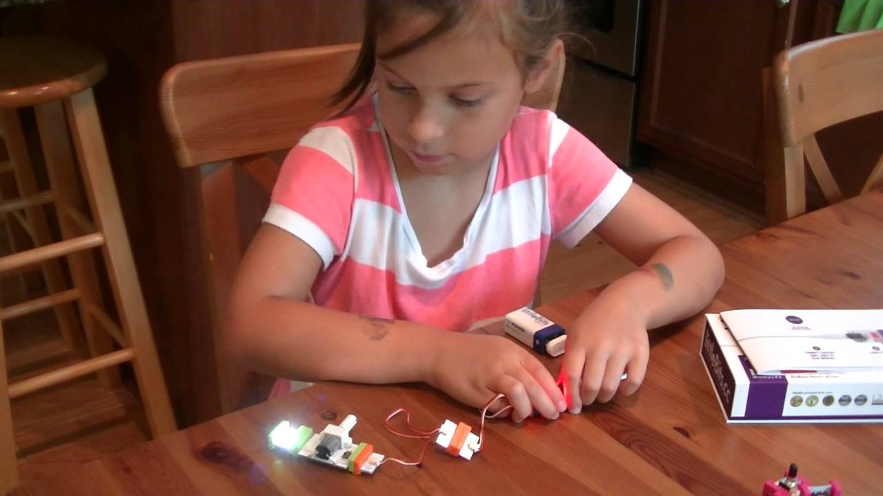 Nika - Intro to littleBits - YouTube
