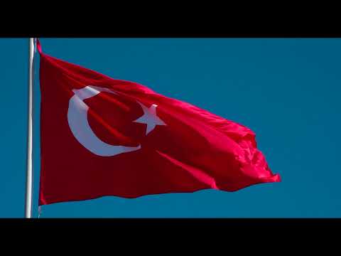 Gökyüzünde Dalgalanan Şanlı Türk Bayrağı ( 2 Dakikalık ) Sessiz HD