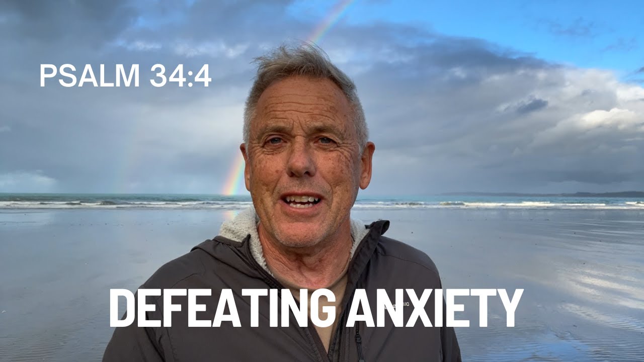 How to Manage Anxiety as a Christian: 3 Practical Tips | Faith in a Minute | Barry Farmilo - YouTube