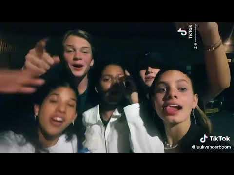 ik ga zwemmen in bacardi lemon - YouTube