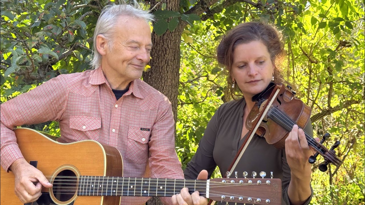 Eli, Eli. ("A Walk to Caesarea"), Hannah Szenes (Chana Senesh) - YouTube
