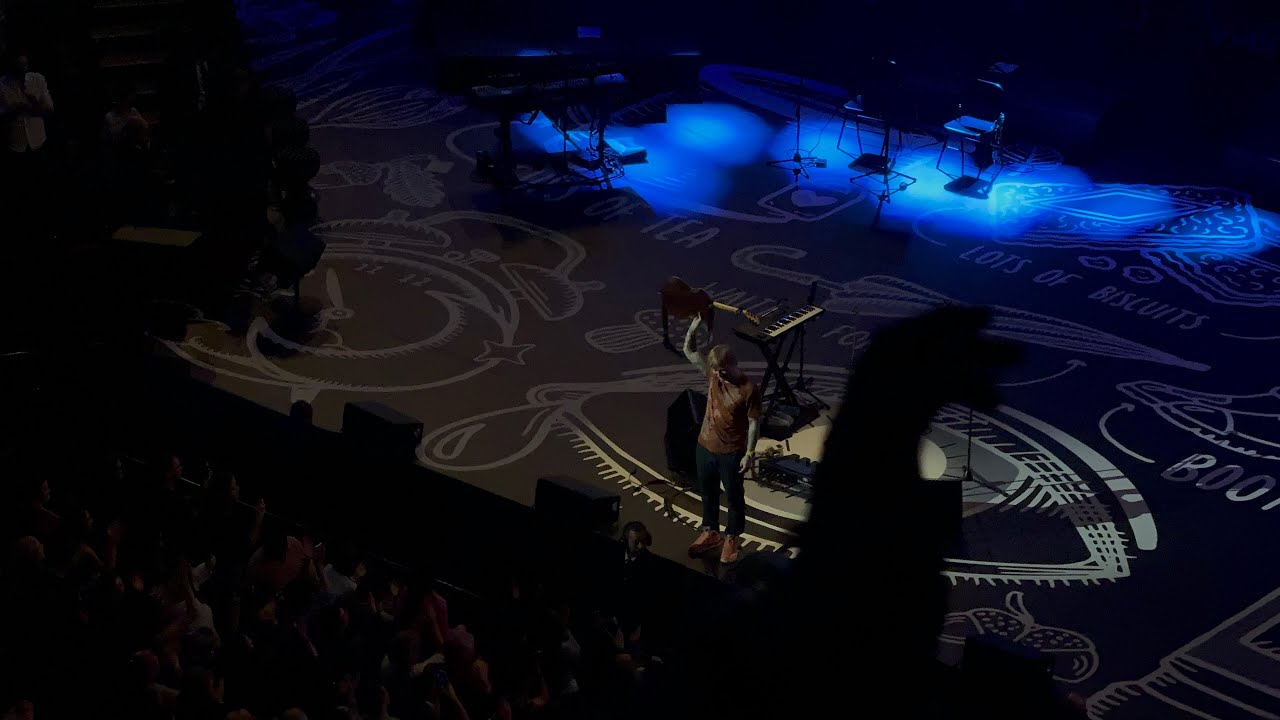 The Parting Glass / Afterglow (Unplugged) | Ed Sheeran | Royal Albert ...