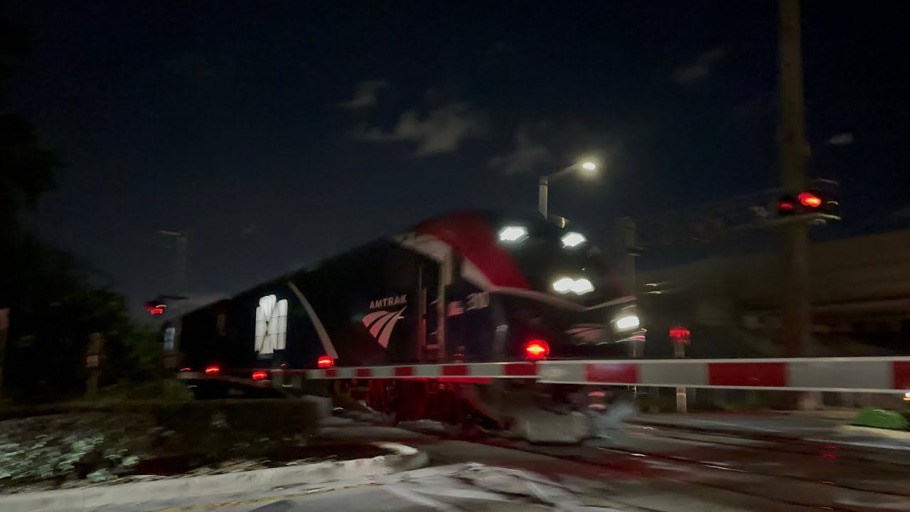 Tri-rail and amtrak at sistrunk and amtrak With 3 chargers and more ...