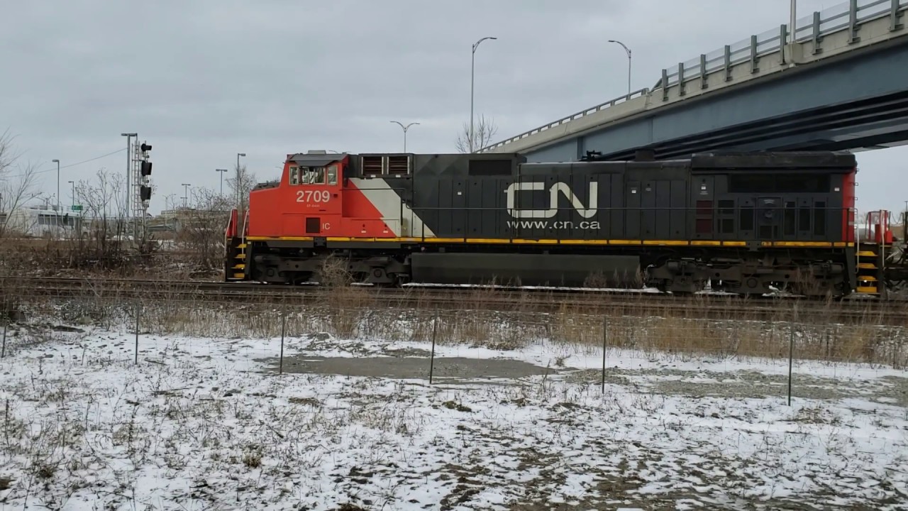 WINTER TRAINS CN Auto Rack Train Pt 2 Rolling Out of Dorval - YouTube