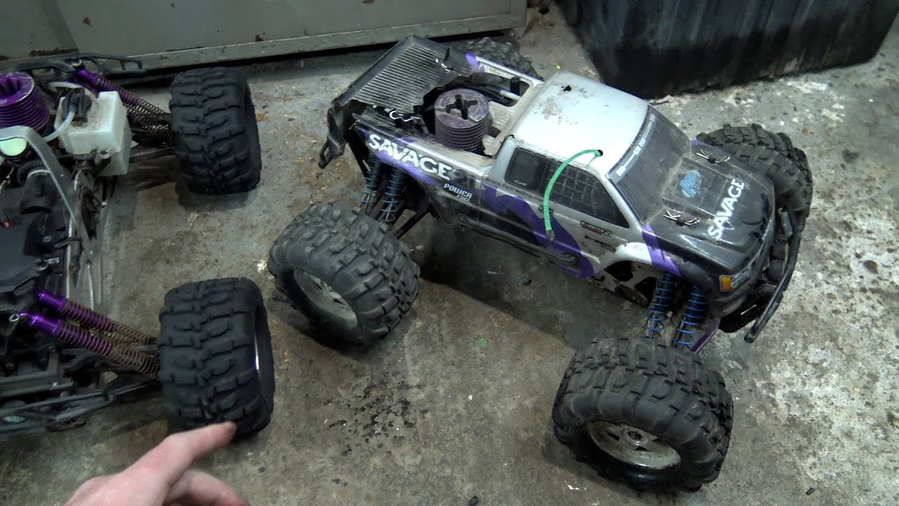HPI Savage 21, 25, SS Flux and Octane! Nitro and Petrol RC Monster Trucks Are AWESOME! - YouTube