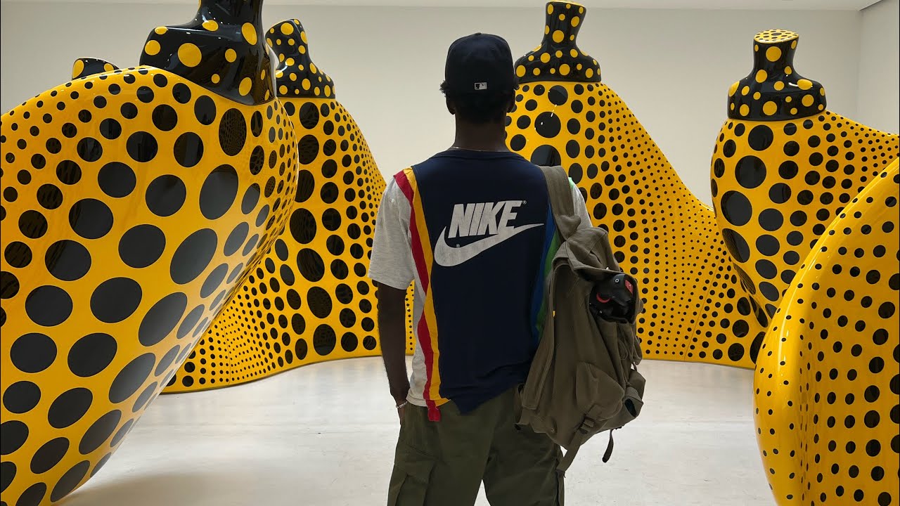 Day in the Lyfe (Gallery Vlog/Night Lyfe) - YouTube