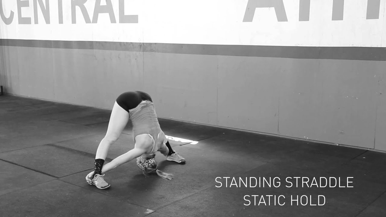 Standing Straddle Static Hold - YouTube