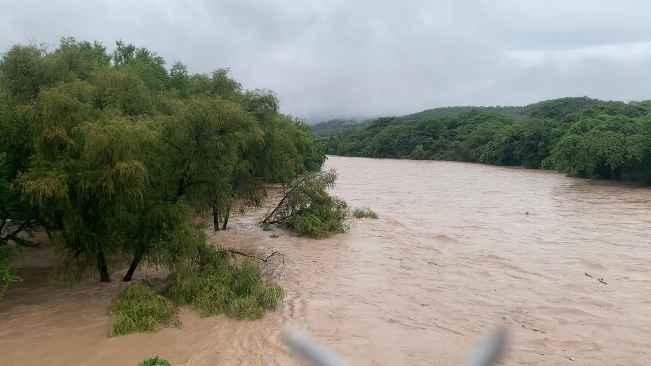 RIO LEMPA ARRAZA CON TODO - YouTube