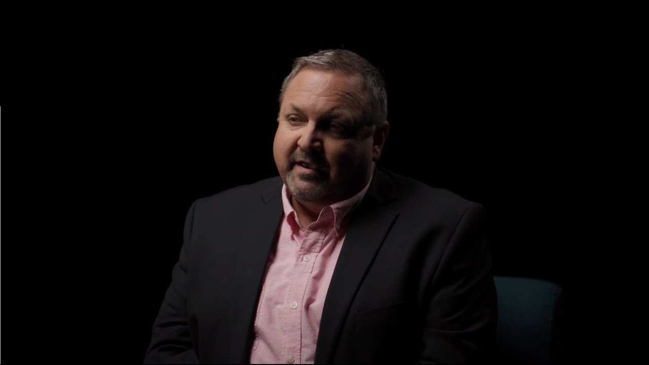 Des chaînes à la liberté - Témoignage de Kylen Hunt - YouTube