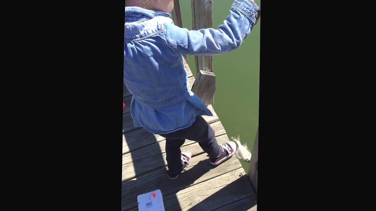 Hanna fishing - YouTube