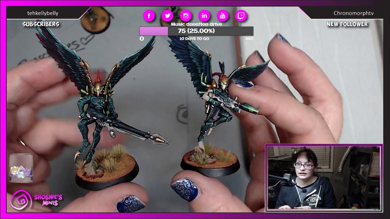 Shoshie is painting Dark Elder Drukhari Scourges from Games Workshop ...