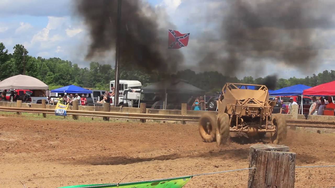 Shell Shock Obstacle 1 Run 2 at Twitty's Mud Bog (2016) - YouTube