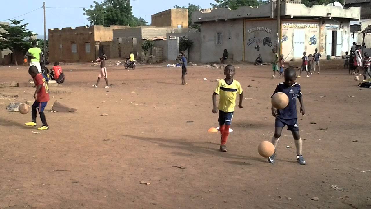 centre sadio diarra - Mali - YouTube