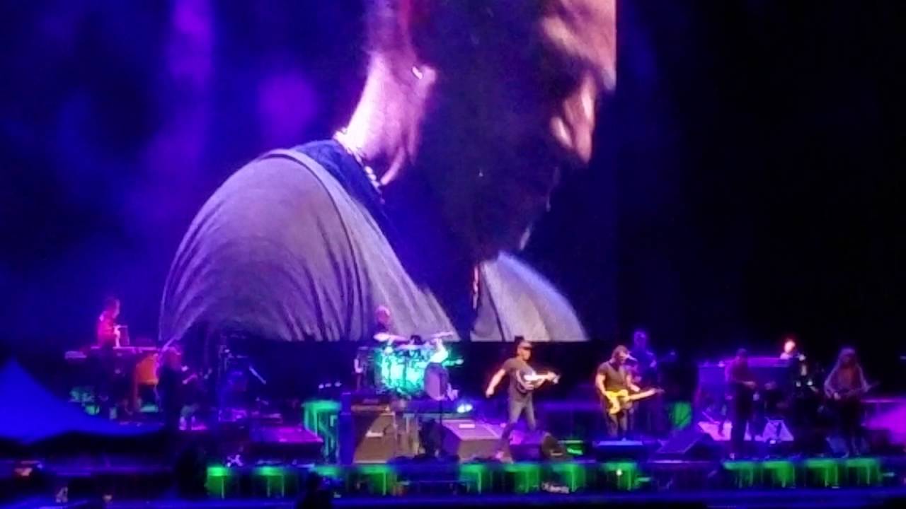 Bruce Springsteen - Ghost of Tom Joad with Tom Morello - MetLife ...