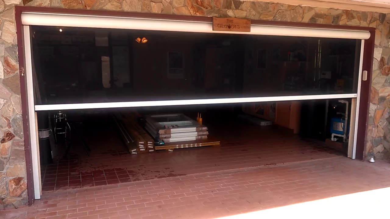 DOUBLE CAR GARAGE MOTORIZED SCREEN - YouTube