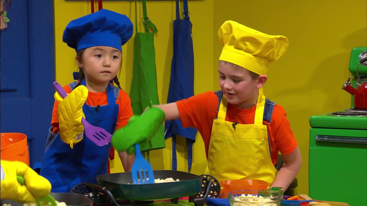 #62 - “Potato Tofu Burritos” - Tiny Tot Kitchen - YouTube