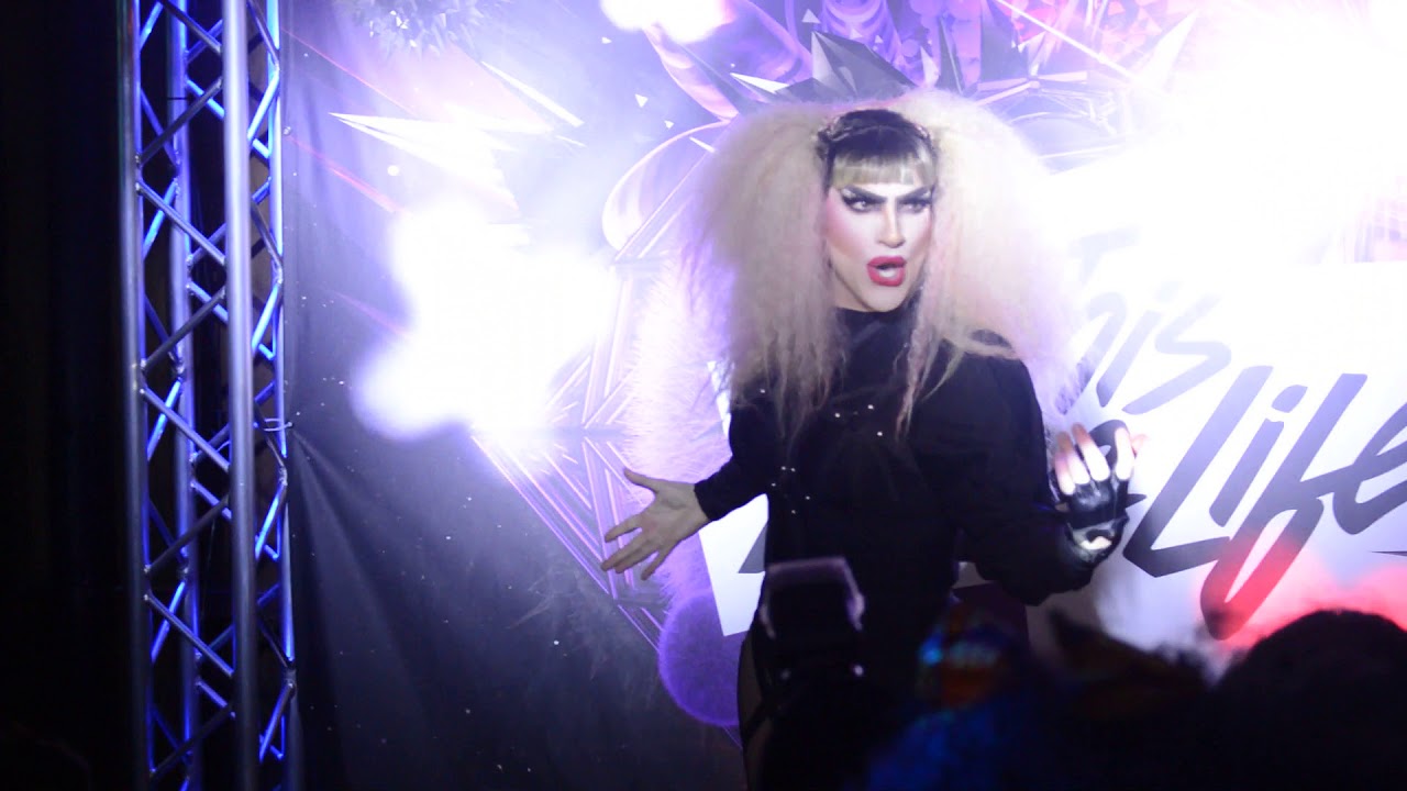 Evah Destruction Alejandro (DRAGCON WEEKEND 2018) - YouTube