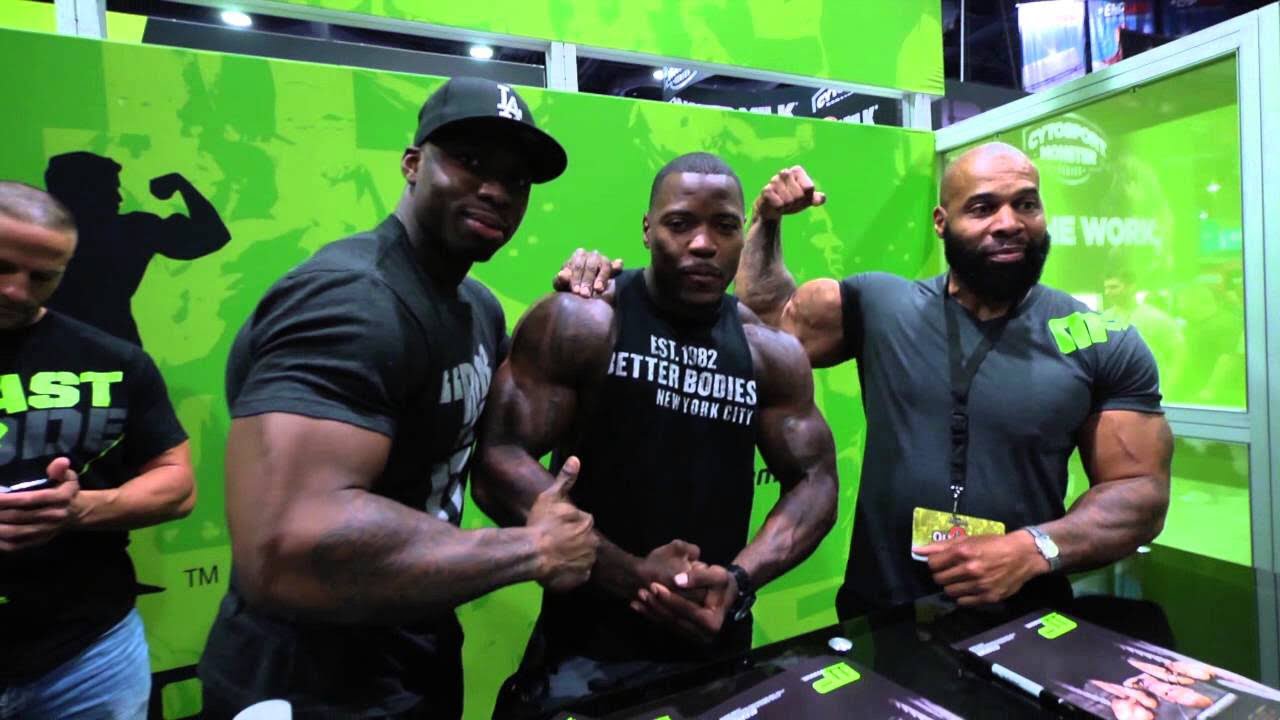 MIKE RASHID, BIG ROB - ТРЕНИРОВКА ПЛЕЧ SB 80 - YouTube