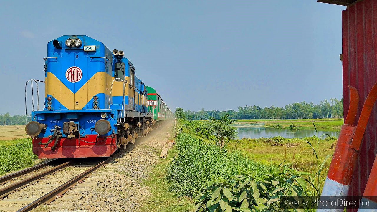 Sundarban express show her angriness in Bangladesh railway. - YouTube