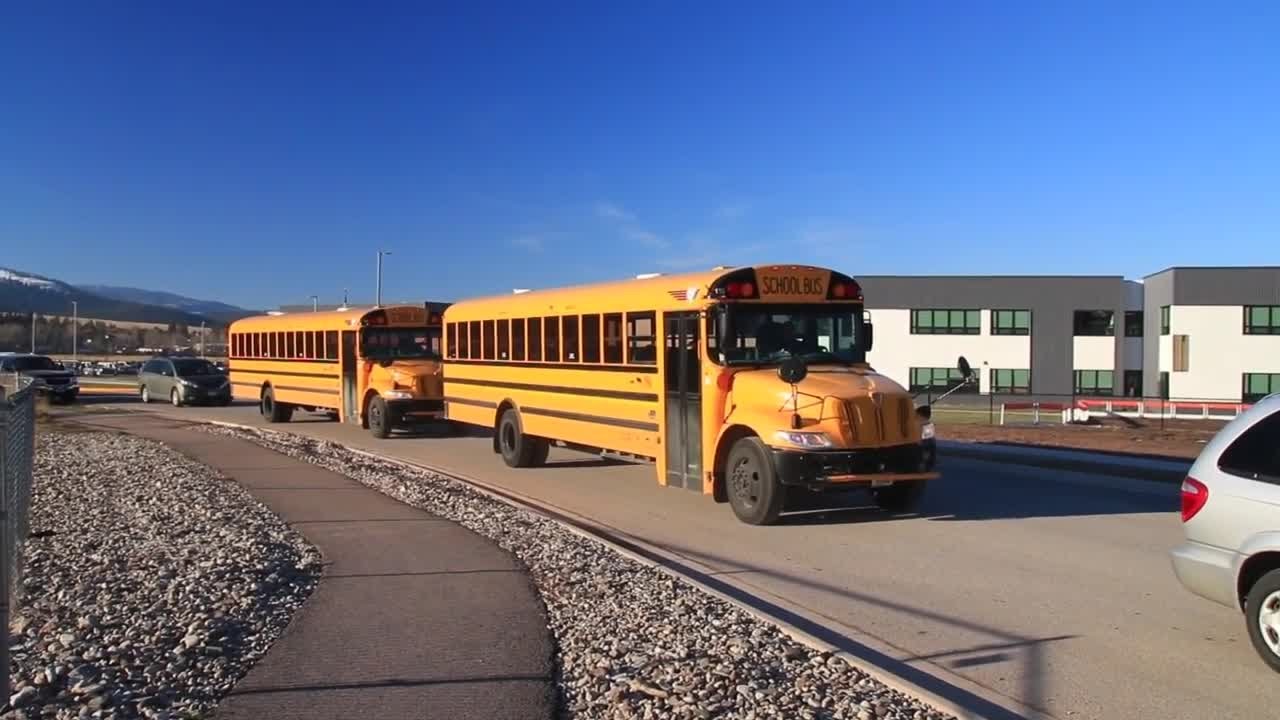MCPS rolls out new fall schedule for all students - YouTube