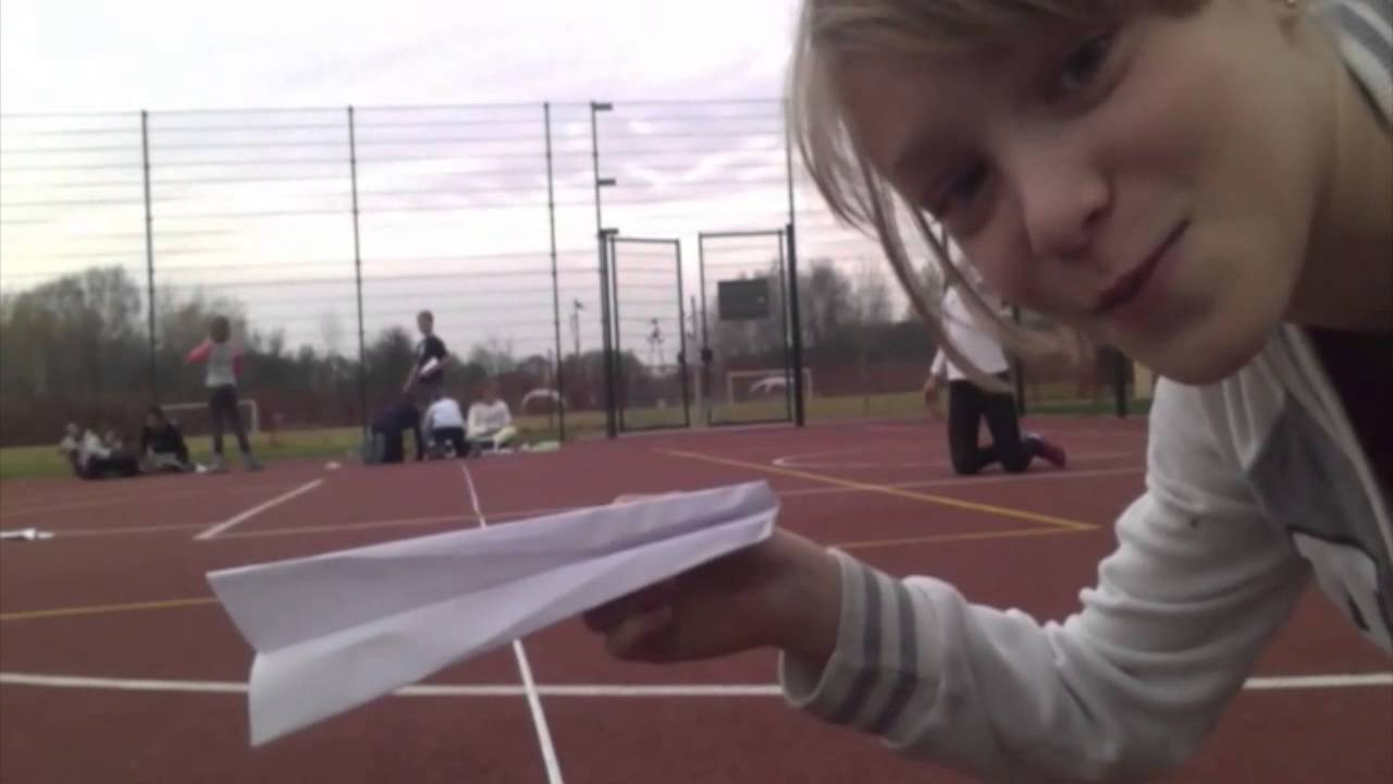 Paper airplane experiment - YouTube