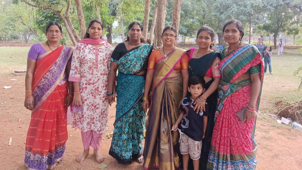 వనభోజనాలు || vanabhojanalu || vantal akka - YouTube