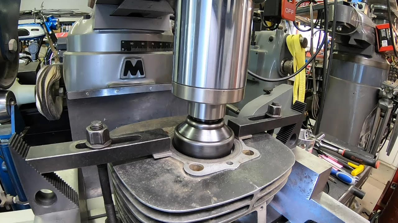 Boring a motorcycle cylinder Yamaha 360MX - YouTube