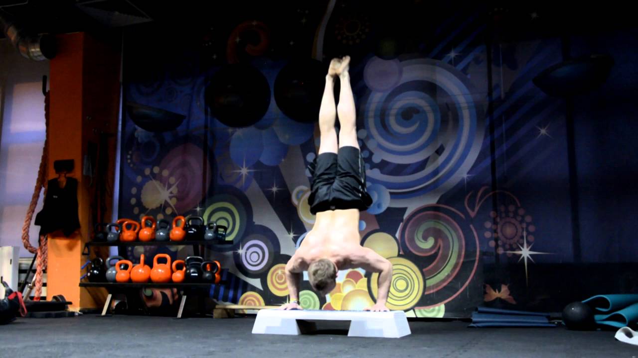 Handstand / Planche / Human Flag - Sebastian Parat 03.2016 - YouTube