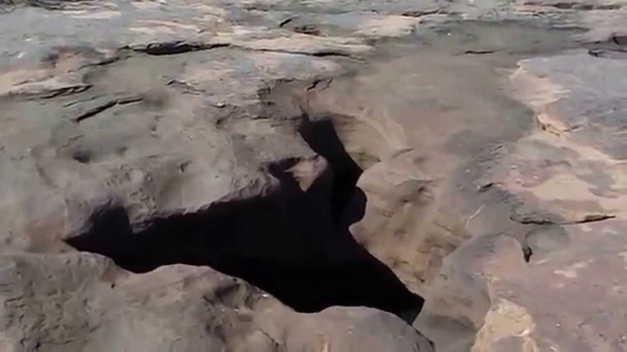 Botswana. Matsieng Footprint - YouTube