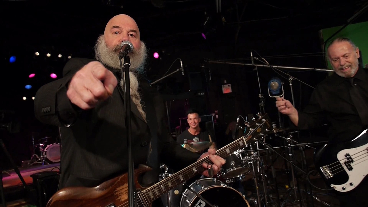 Bill Durst Official Video "I'm Alright" (Good Good Lovin) - YouTube