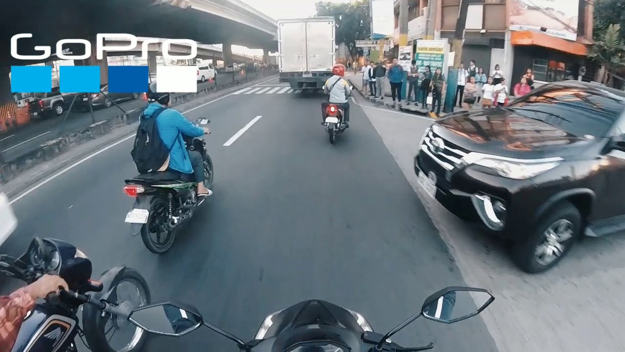 West Service Road after closing for vehicles going North. - YouTube