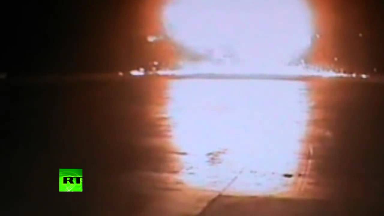 Tatarstan Airlines Flight 363 Crash Security Cam Footage - YouTube