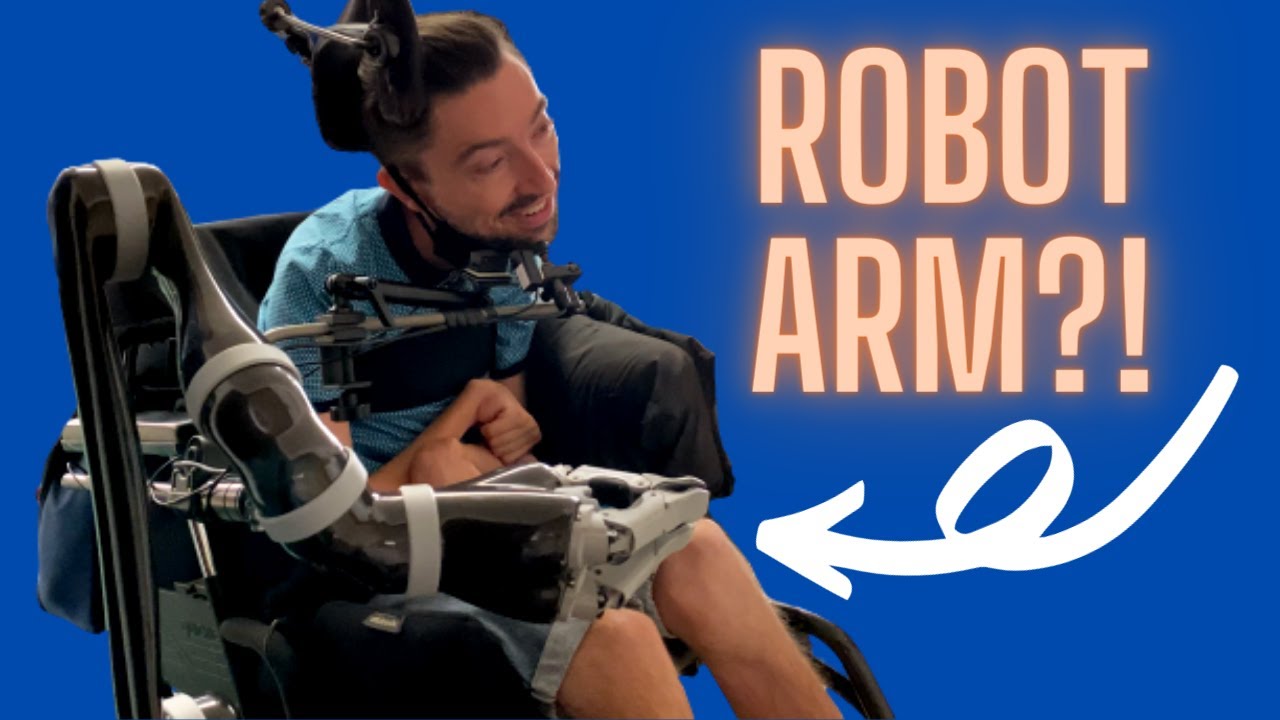 Trying Out The Jaco Robotic Arm - YouTube