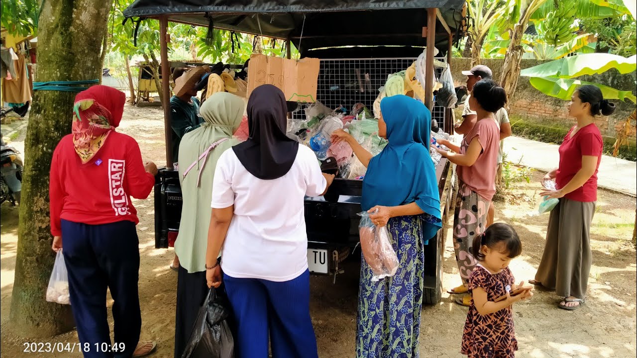 sandal obral di borong emak emak - YouTube