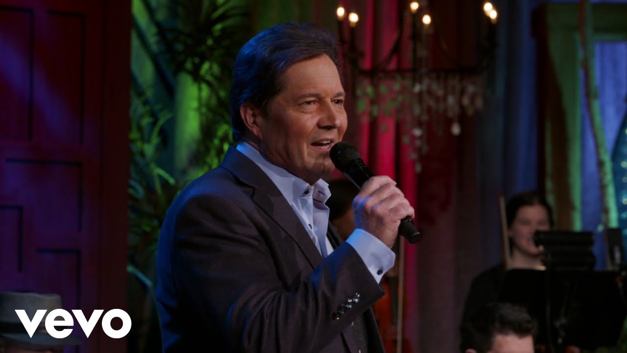 Ronnie Booth - Rhinestone Cowboy (Live At Gaither Studios, Alexandria ...