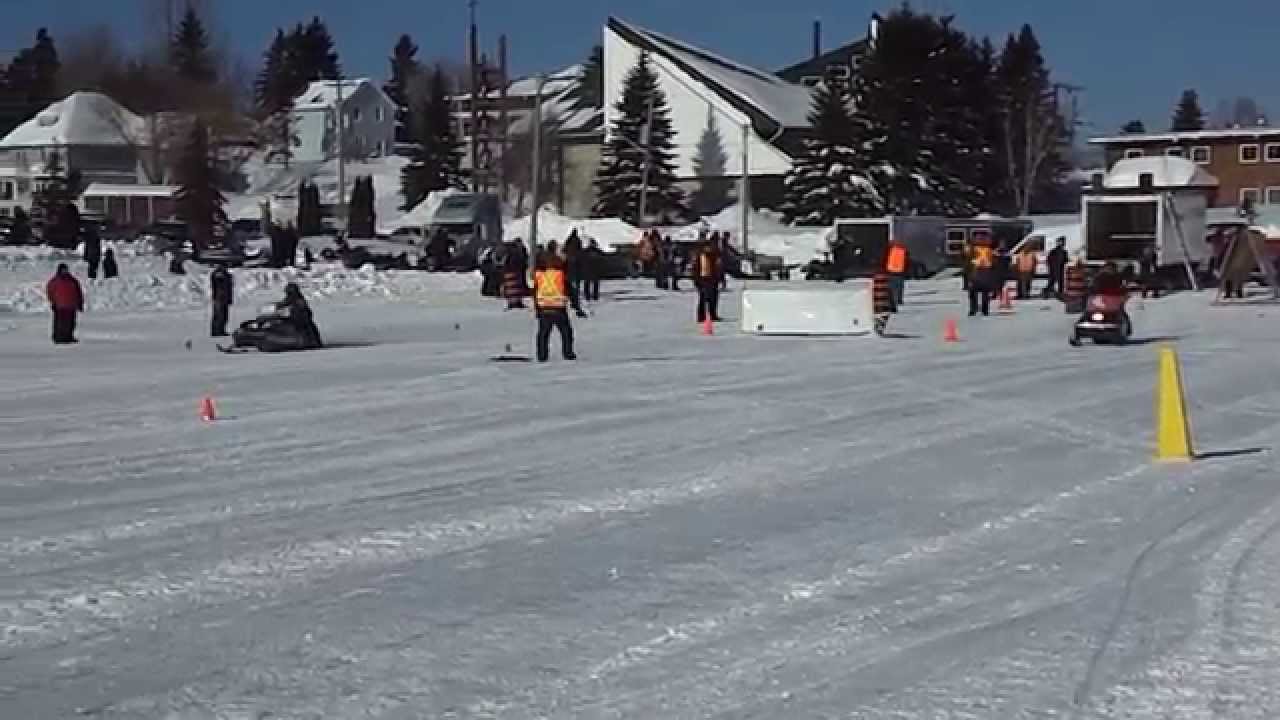 Cochrane Ontario Vintage Classic snowmobile drag races prt 2 February 8 ...