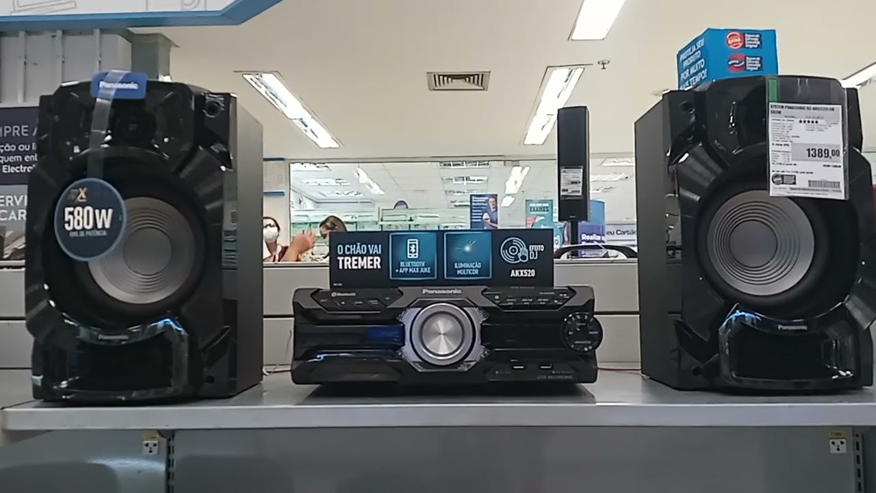Panasonic AKX520 X Panasonic SA-AKX100. Mostrando os Aparelhos de Som ...