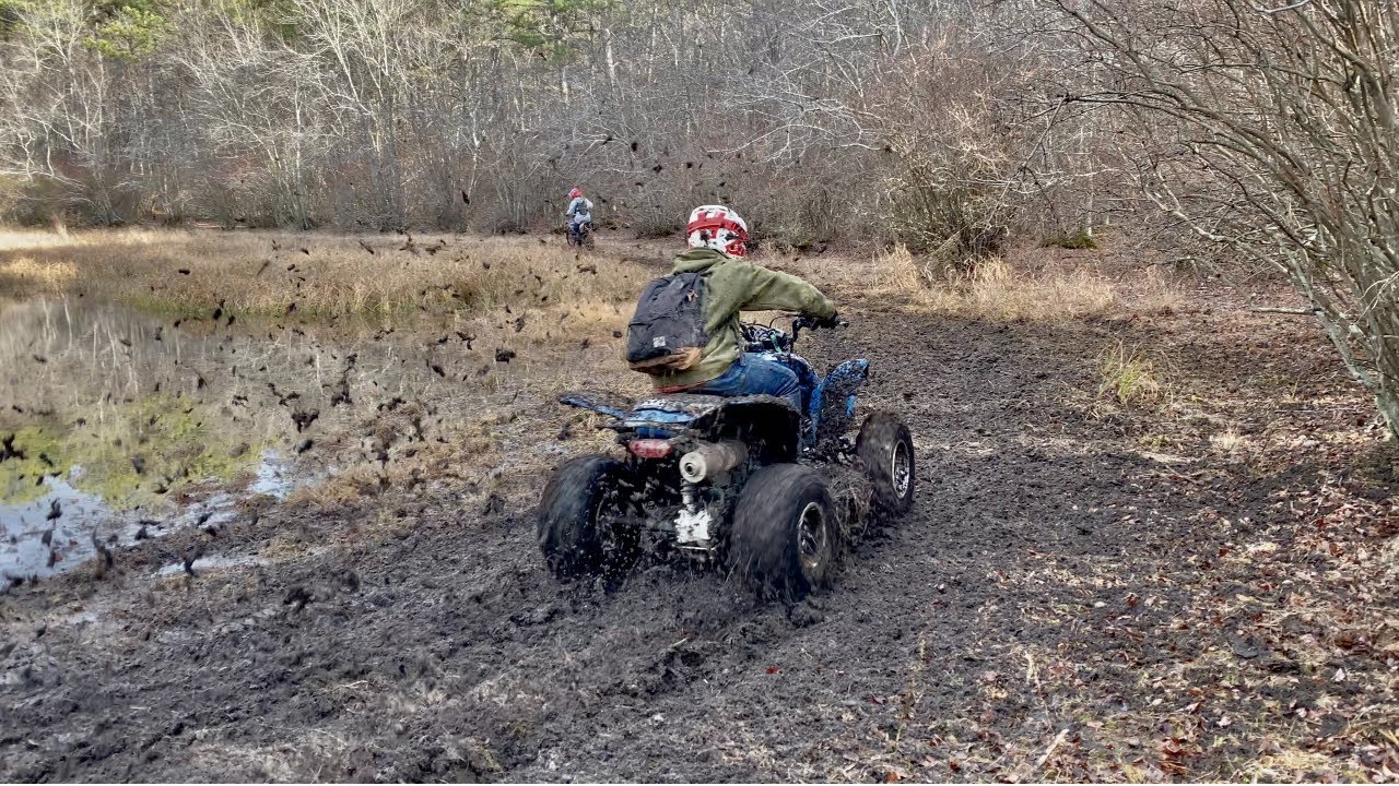 WE BUILT A MUD TRACK (Husqvarna Fc250) - YouTube