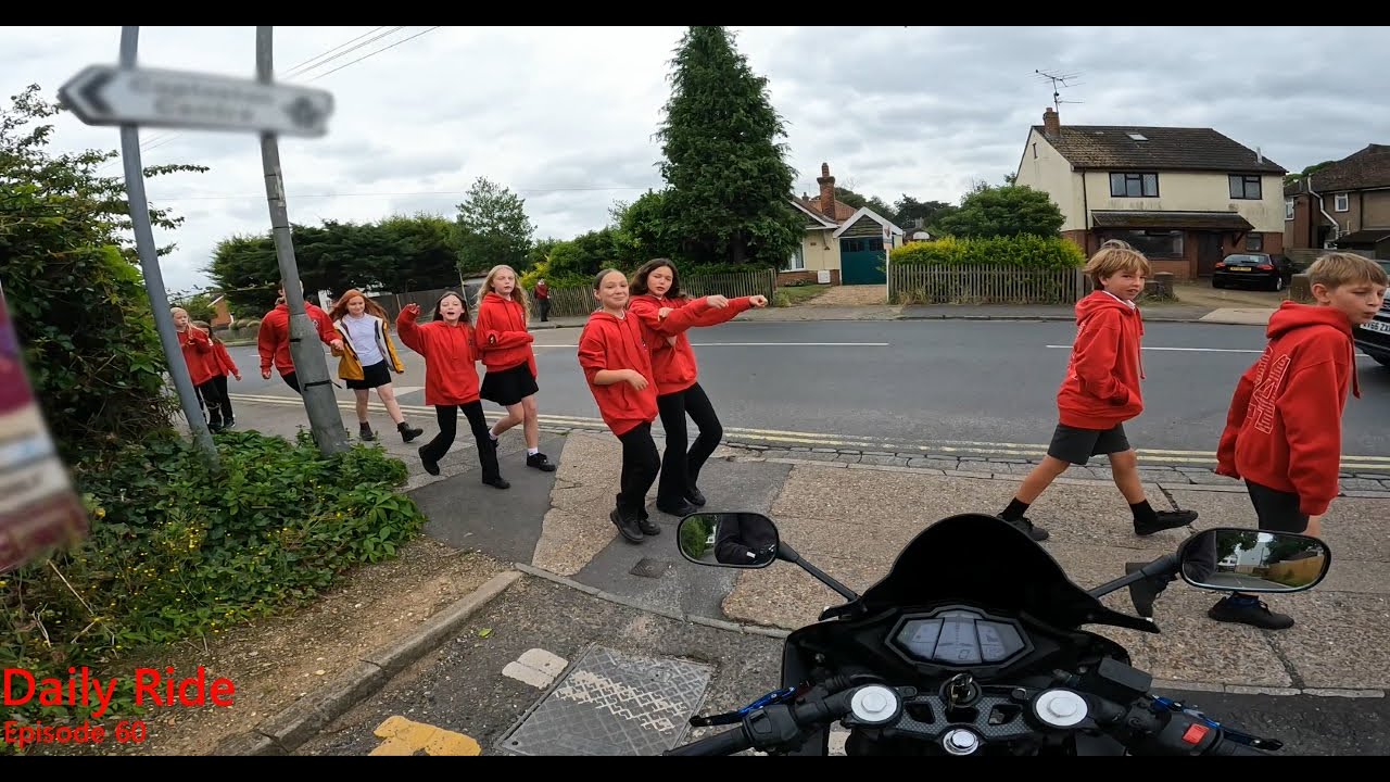 Daily Ride #60 - bikes make children happy - YouTube