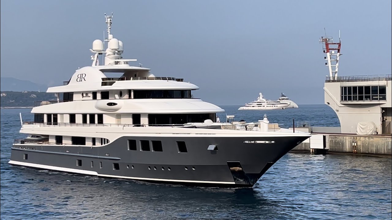 Superyacht BATON ROUGE 62.5m by British designer RWD @archiesvlogmc ...
