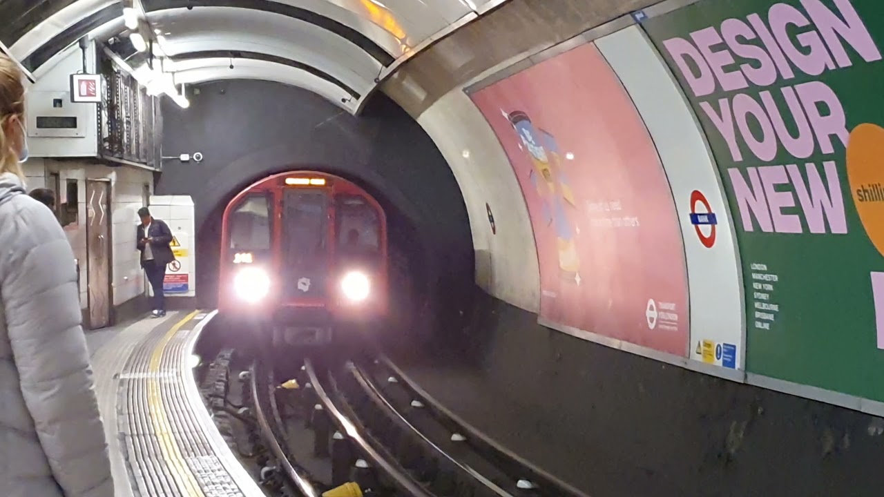 Central line | 1992 stock - Arrival @Bank - YouTube