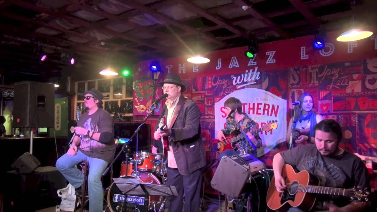 Good stuff by Eric Bibb. - YouTube