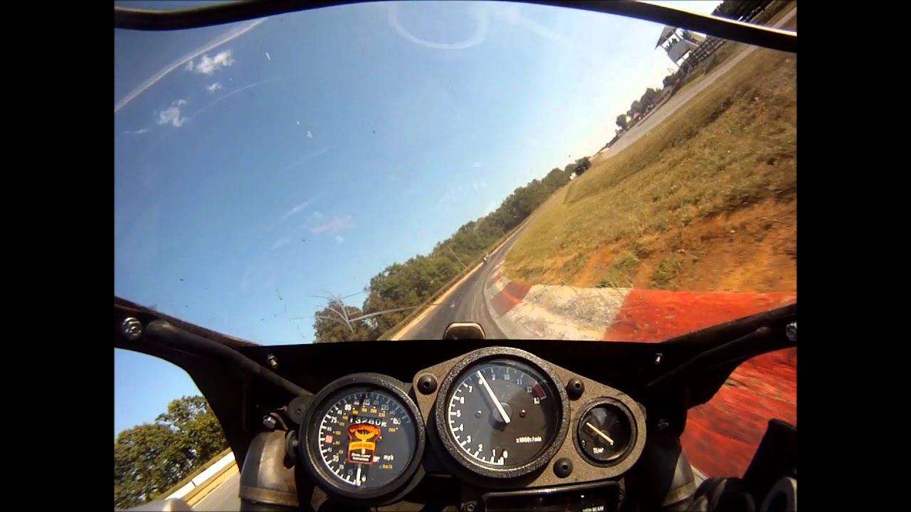 WERA VIntage V7H Race Summit Main 7/31/11 - YouTube