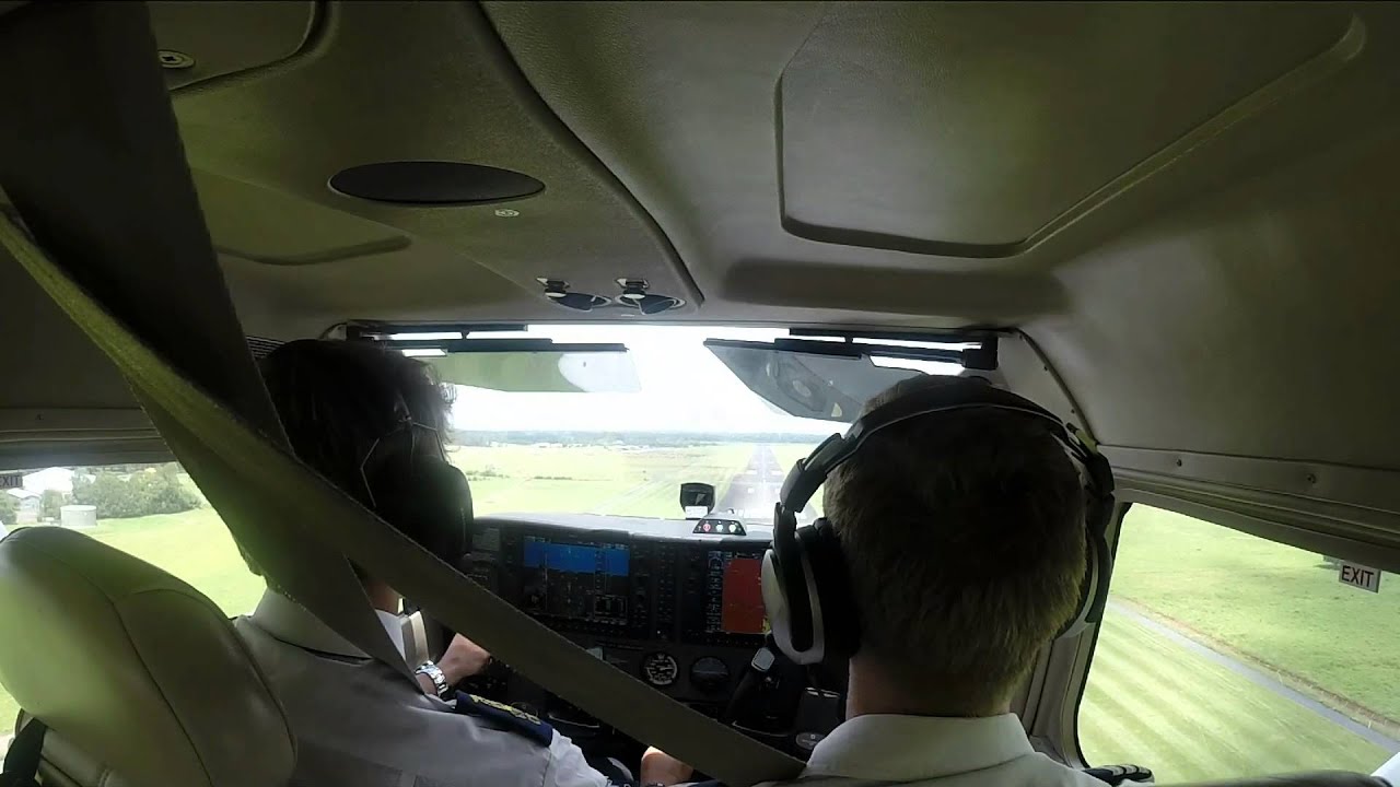 First C172 Landing - YouTube