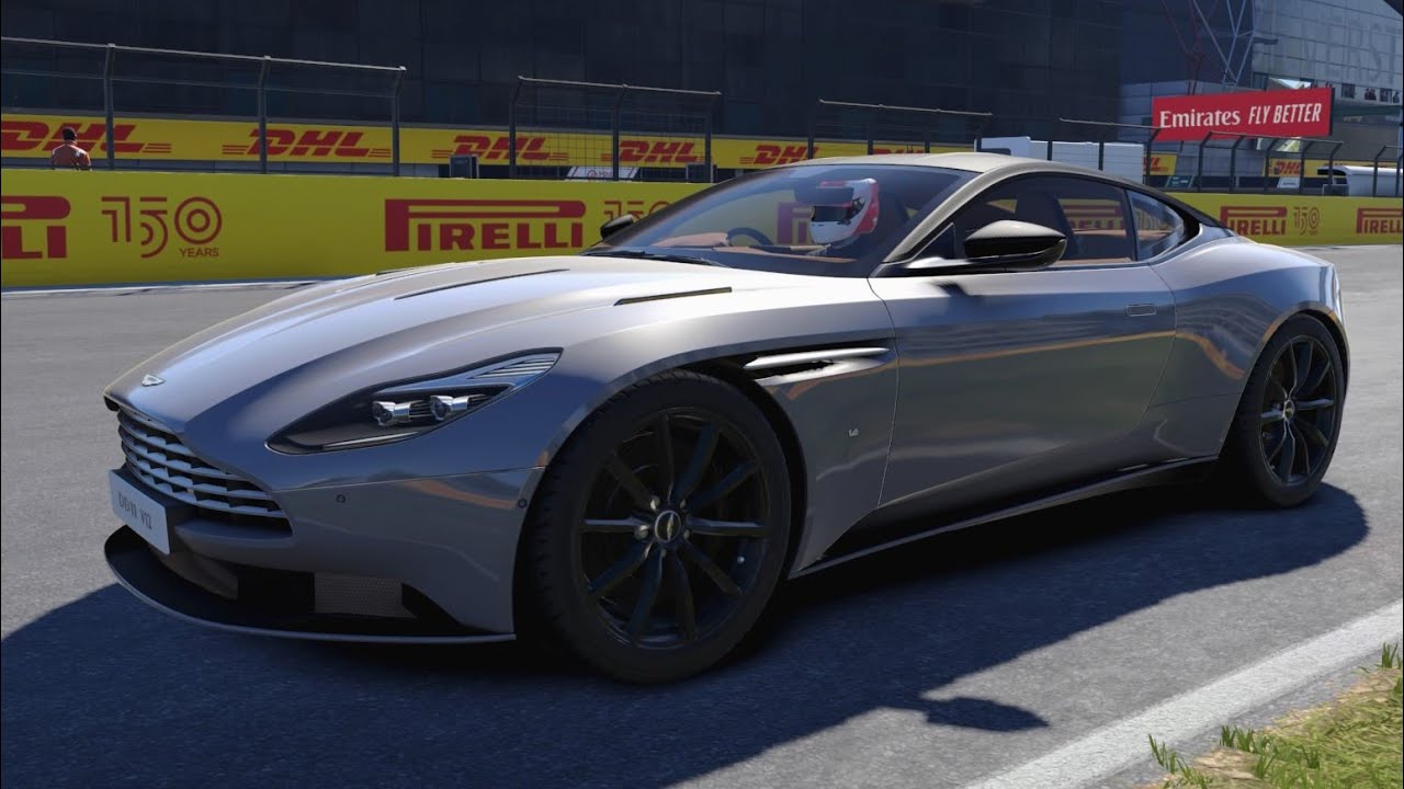 F1 22 | Aston Martin DB11 V12 - YouTube