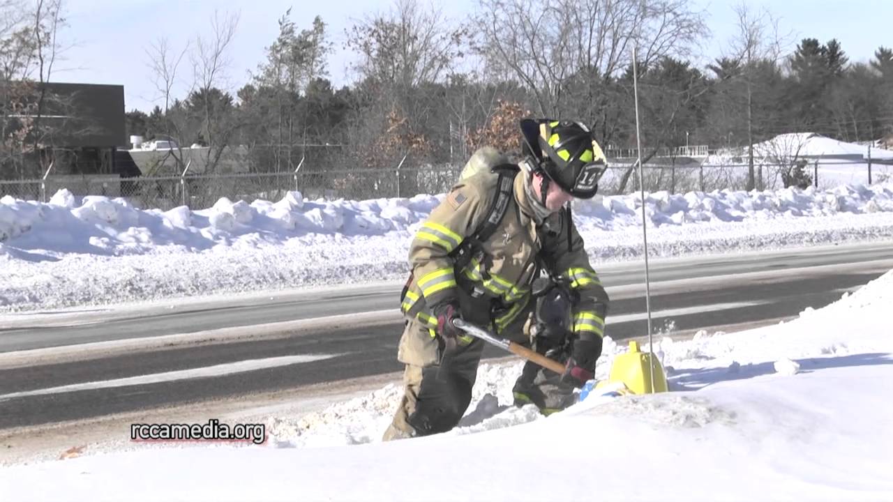Snow Removal From Fire Hydrants (PSA) 2/18/14 - YouTube