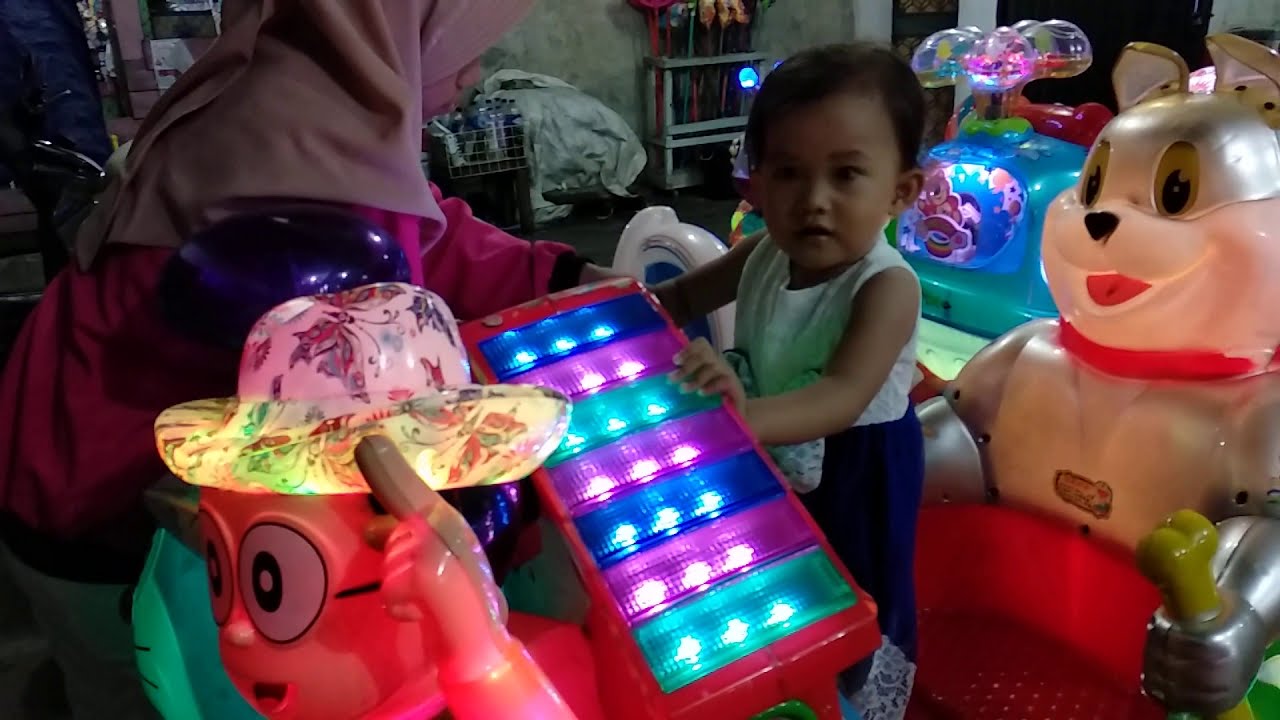 Bermain odong odong di malam Minggu full HD | part 30 - YouTube