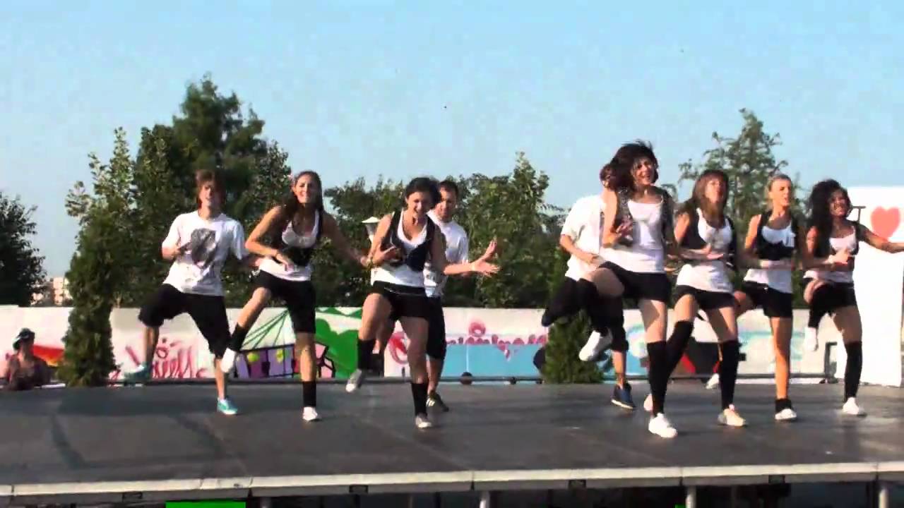 Stance - street dance show @ 202 Dance Battle Street Heroes - YouTube