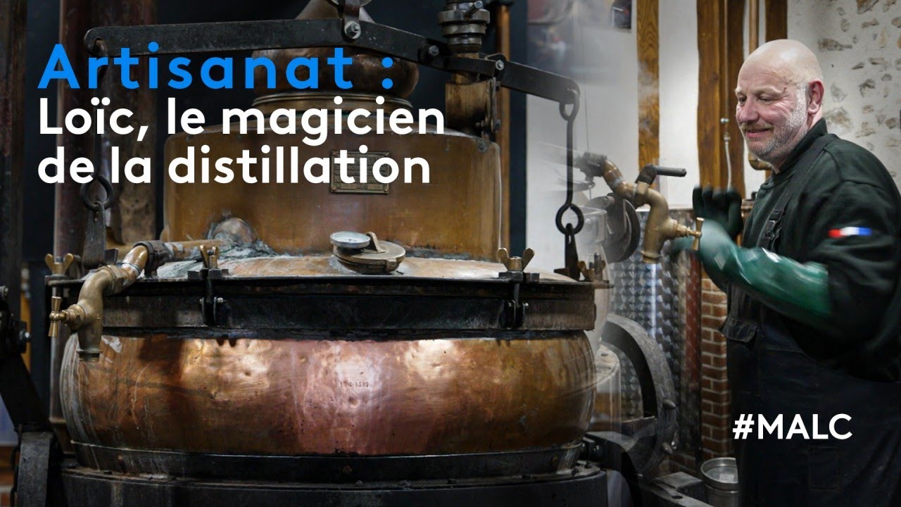 Artisanat : Loïc, le magicien de la distillation - YouTube