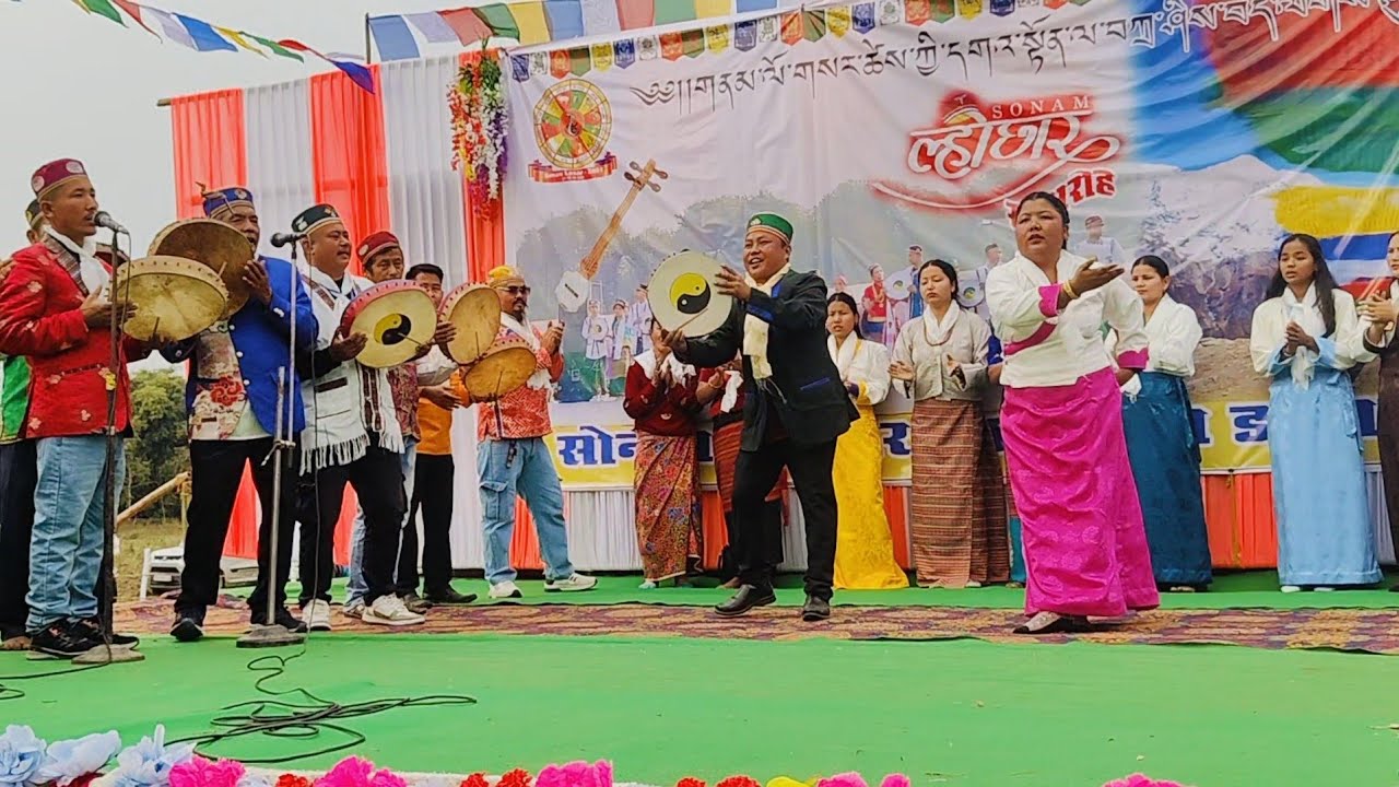 Damphu Tamang Selo 2025 de | Tamang Culture Dance | Tamang Dance - YouTube